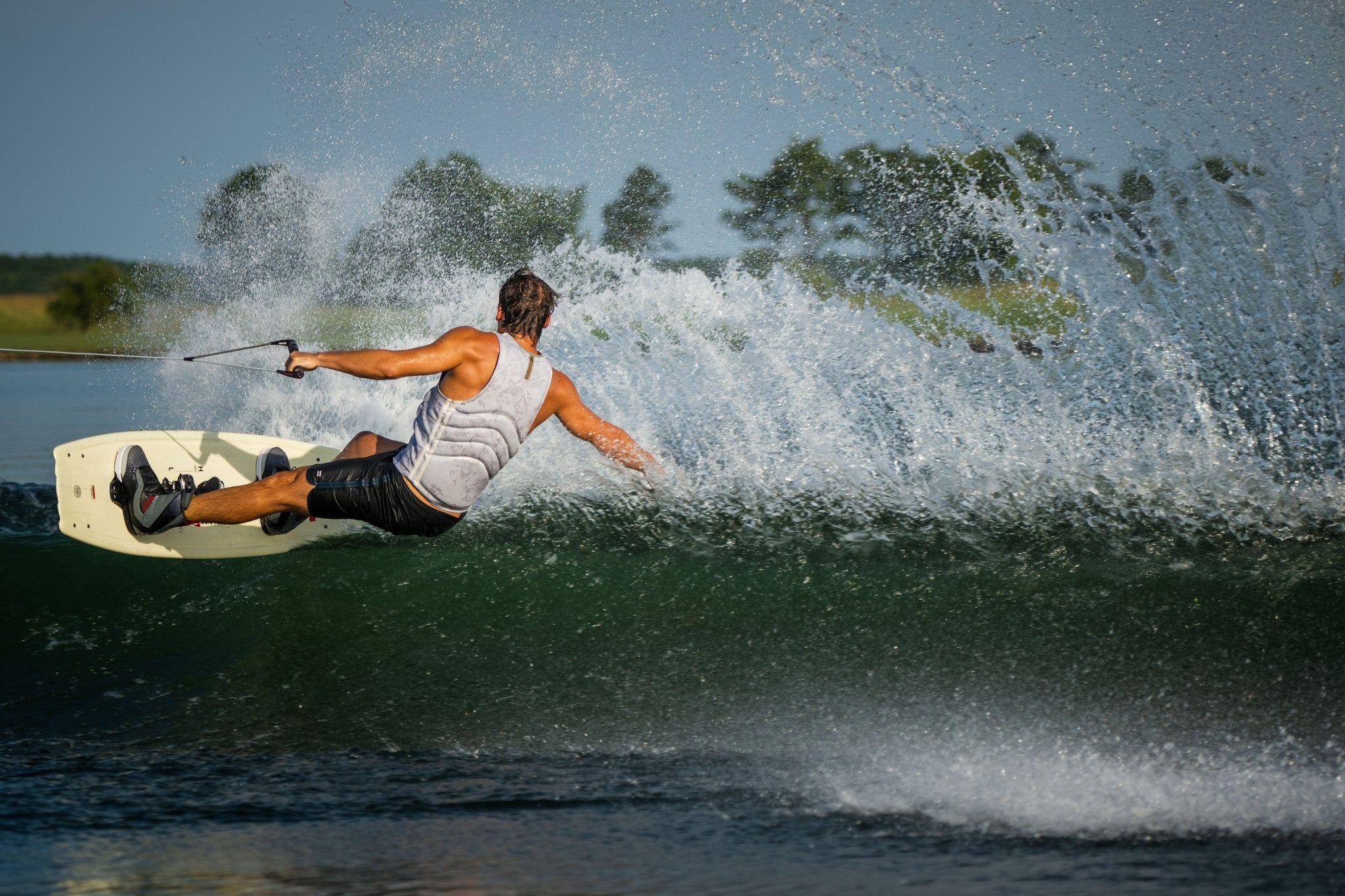 Wakeboarding Speed Guide: Tailored Towing Speeds for Optimal Performan ...