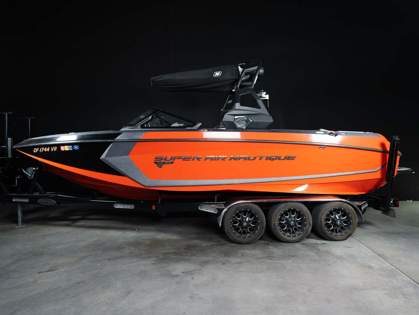 2019 Nautique G25 - Black / Orange – BoardCo