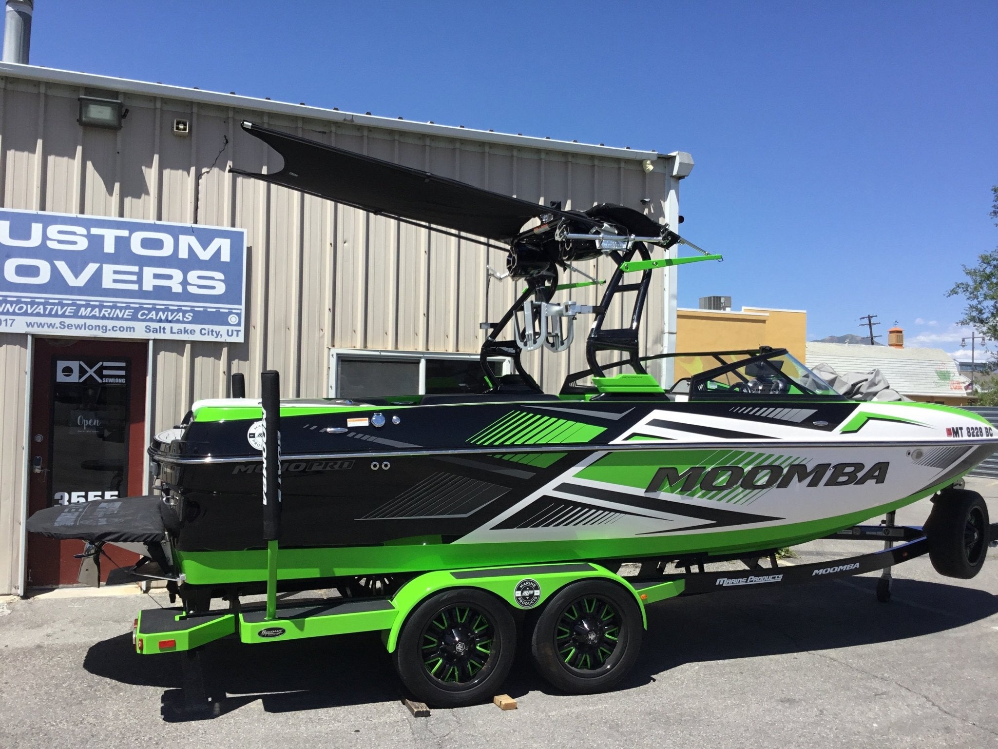 8' Skier's Choice - Moomba -Supra - Aviator/A3/PRO Tower Mounted Shade