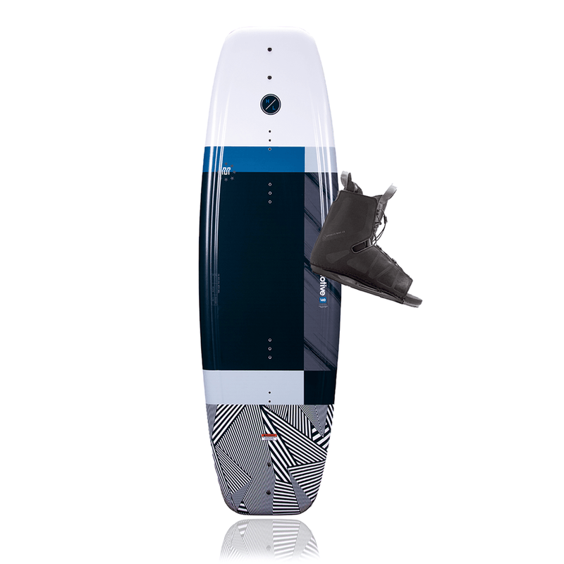 Hyperlite Motive w/Frequency Wakeboard Package | BoardCo